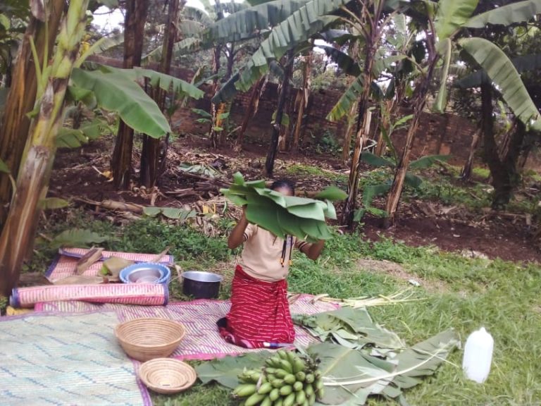 Facts about Baganda- Kampala - Uganda Safaris & Tours - Uganda Holiday ...